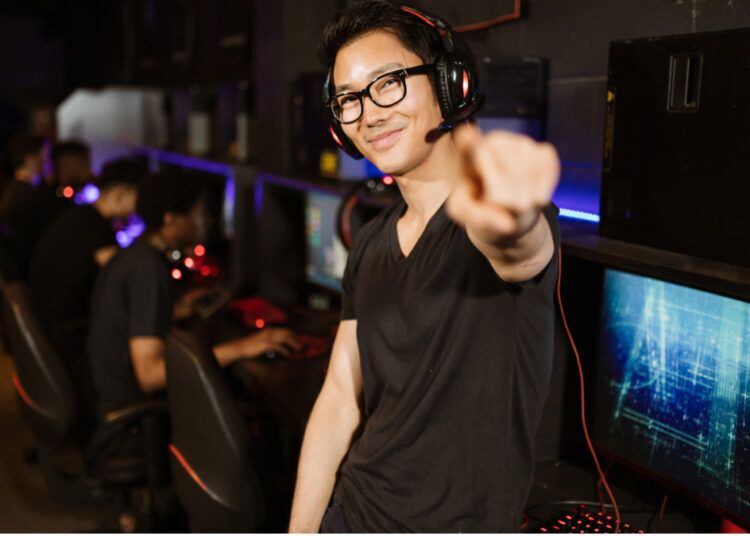 Where is Dendi Now? - The Life of Danil Ishutin Today - WST NEWS